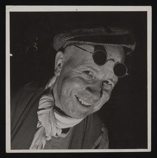 A photographic print of Industry, Miscellaneous, Workers - General ...