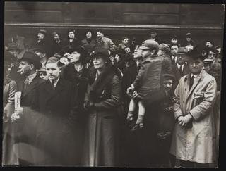 A photographic print of Political, Crowds | Science Museum Group Collection