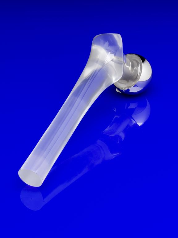 Hip replacement model | Science Museum Group Collection