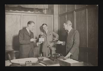 A photographic print of Features, Smoking | Science Museum Group Collection