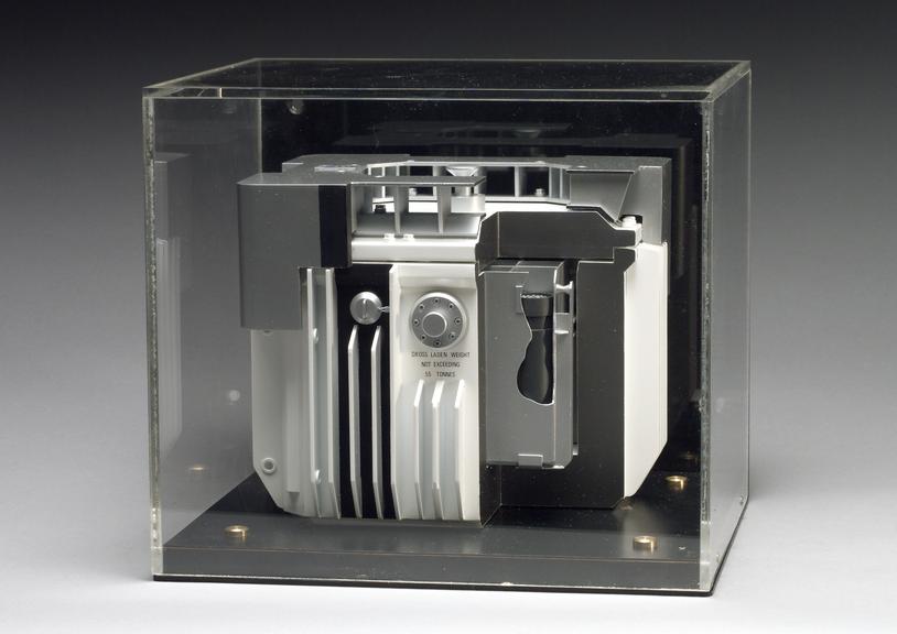 Model of transport flask for spent AGR fuel, 1970-1982 | Science Museum ...
