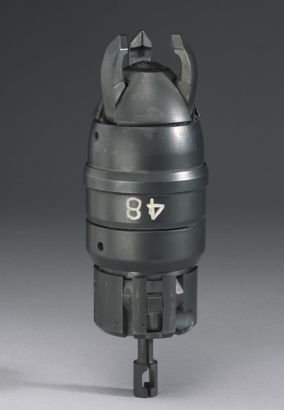 Fuelling Grabhead Nose Unit used for handling Magnox fuel elements such ...