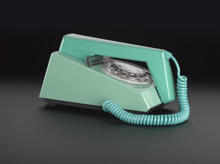 Trimphone in two-tone green, 1982 | Science Museum Group Collection