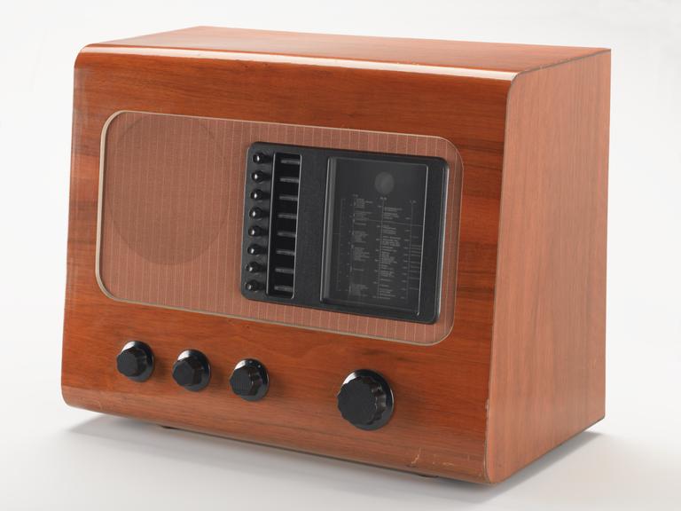 A-52 Murphy radio receiver, 1938-1939 | Science Museum Group Collection