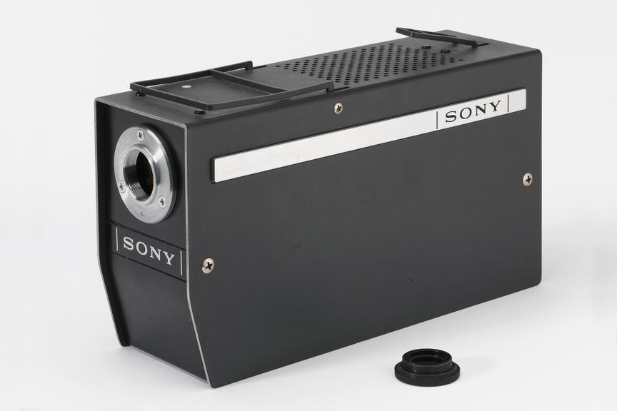Sony 405-line video camera CVC 2000B | Science Museum Group Collection