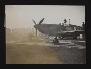 A photographic print of RAF, Fighter Command 4, Spitfire | Science ...