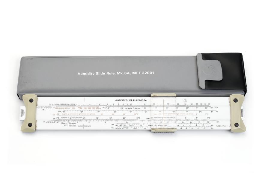 Humidity slide rule Mk 6A by Blundell Harling Ltd of Weymouth | Science ...