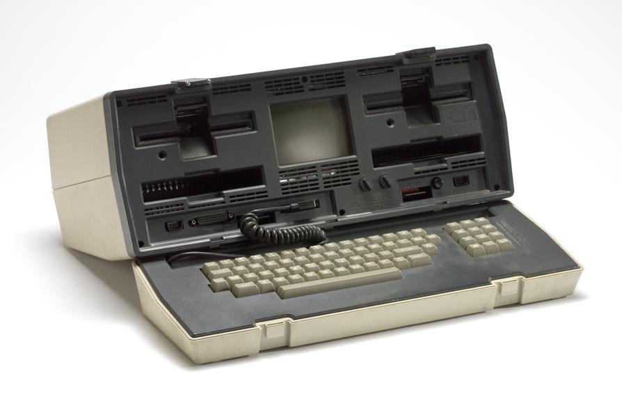 Osborne 1 luggable microcomputer | Science Museum Group Collection