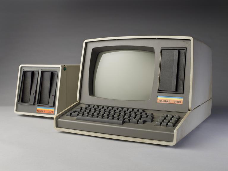 Heathkit model 88 personal computer kit | Science Museum Group Collection
