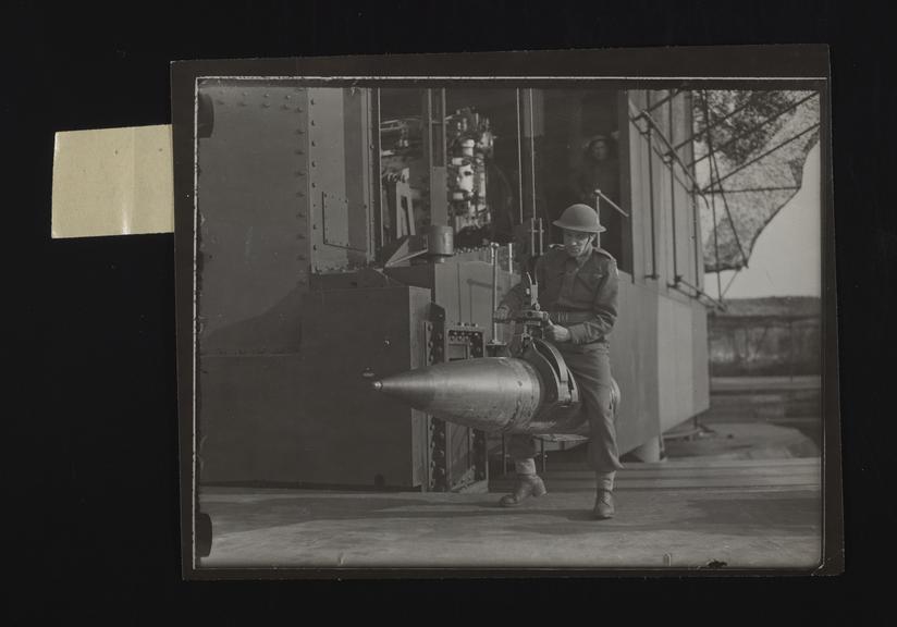 A photographic print of Home Defence, Coastal, Fixed Guns | Science ...