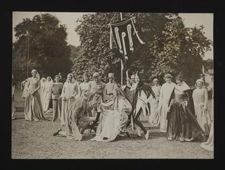 A photographic print of Pageant of Kent | Science Museum Group Collection