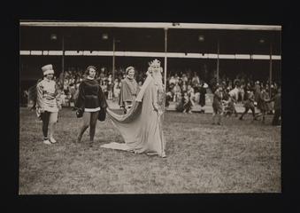 A photographic print of Runnymede Pageant | Science Museum Group Collection