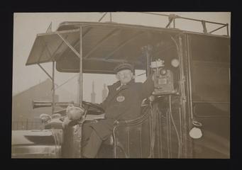 A photographic print of Motoring, Taxis | Science Museum Group Collection