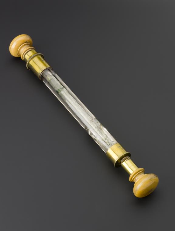 Fire piston or pneumatic tinder igniter | Science Museum Group Collection