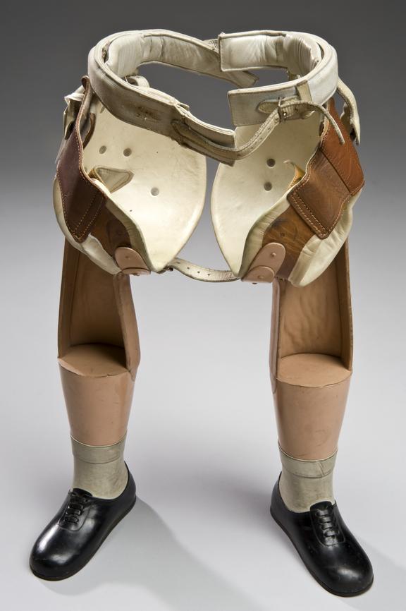 Pair of prosthetic/artificial legs | Science Museum Group Collection