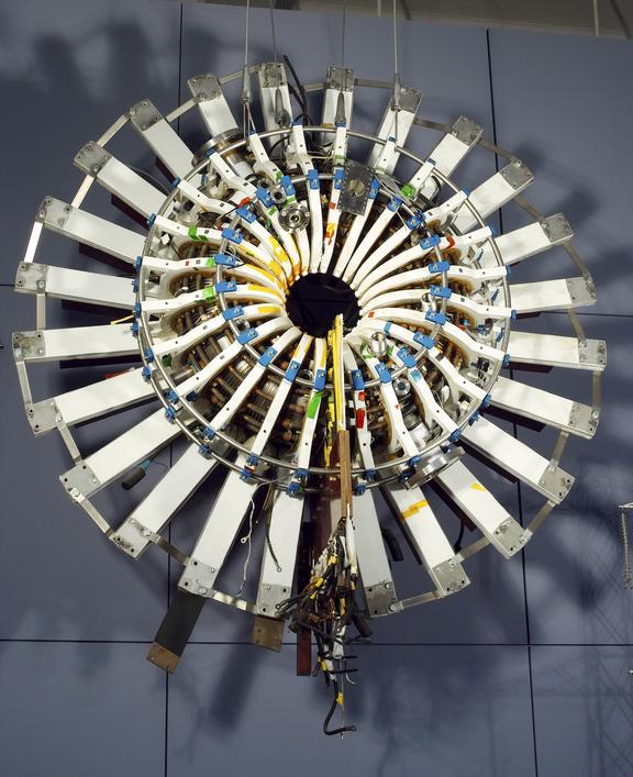 'TOSCA' Nuclear Fusion Device, 1974 | Science Museum Group Collection