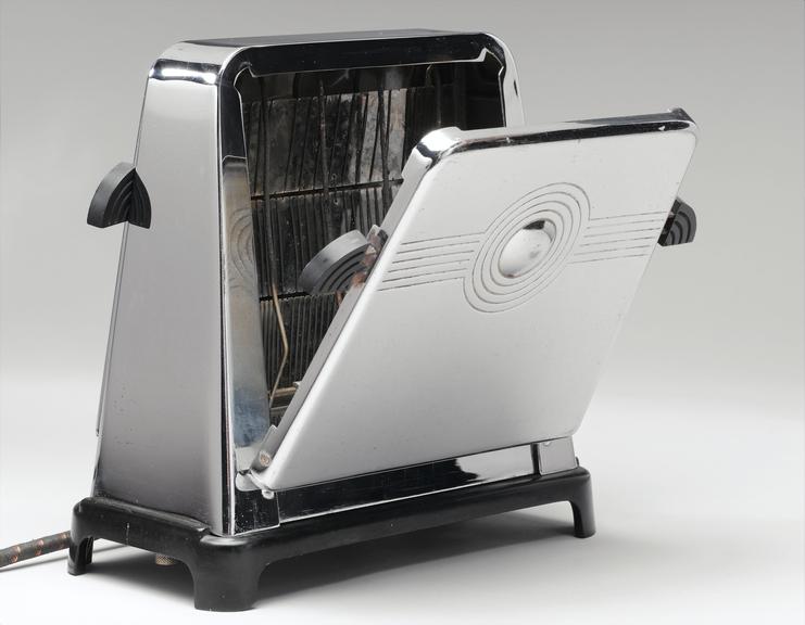Electric toaster, about 1930 | Science Museum Group Collection