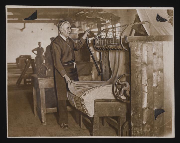 A photographic print of Industry, Textiles - Cloth, Dying | Science ...
