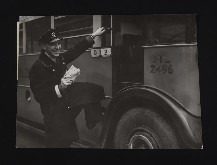 A photographic print of Motoring, Buses and Busmen General | Science ...