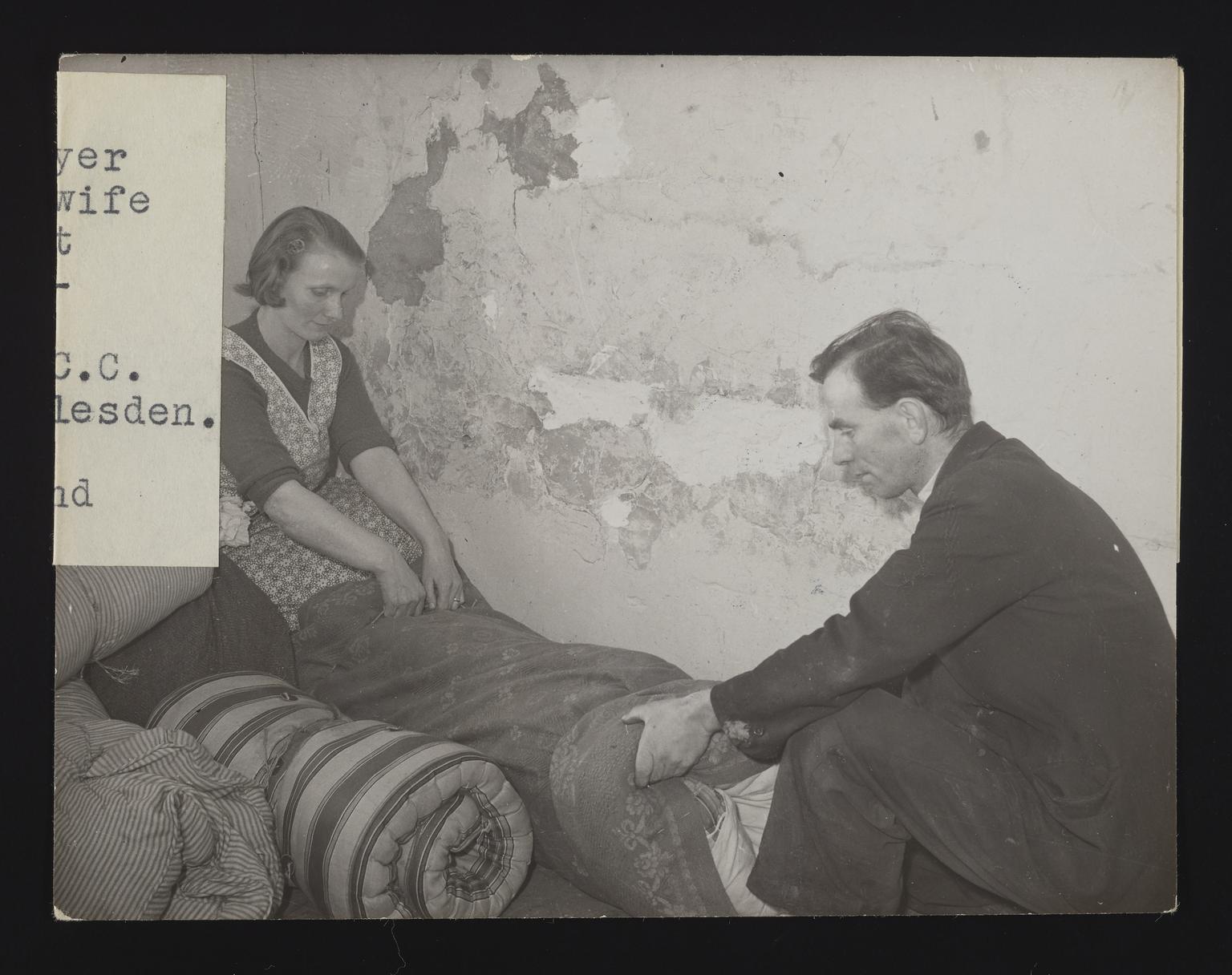 A photographic print of Housing, Slums, London & General | Science ...