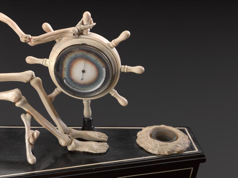 Alarm clock | Science Museum Group Collection