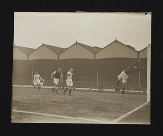 A photographic print of Sports, Football, League Matches, 1933 ...