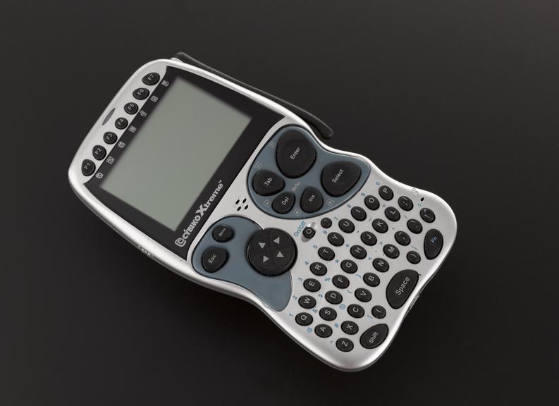 Russian hand-held computer, 2001 | Science Museum Group Collection
