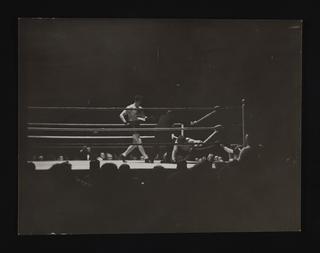 A photographic print of Sports, Boxing, Doyle v Staal, 15.2.37 ...