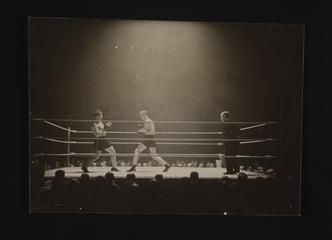 A photographic print of Sports, Boxing, Cook v Petersen, 17.12.34 ...