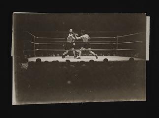 A photographic print of Sports, Boxing, Brown v Wolgast, 31.10.33 ...