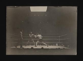 A photographic print of Sports, Boxing, Gains v Ruggirello, 29.9.32 ...