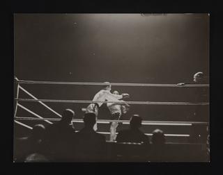 A photographic print of Sports, Boxing, Harvey v Lewis, 9.11.36 ...
