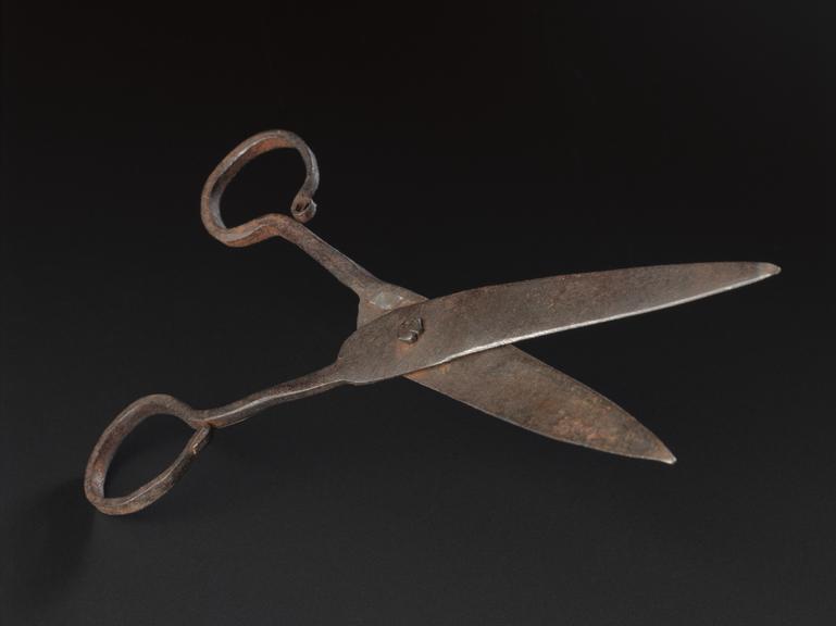 Egyptian native-made wool: scissors | Science Museum Group Collection
