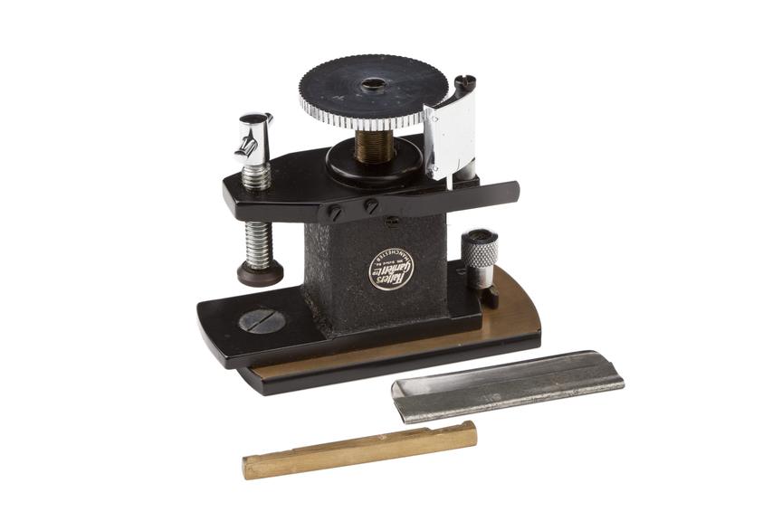 Bench Microtome | Science Museum Group Collection