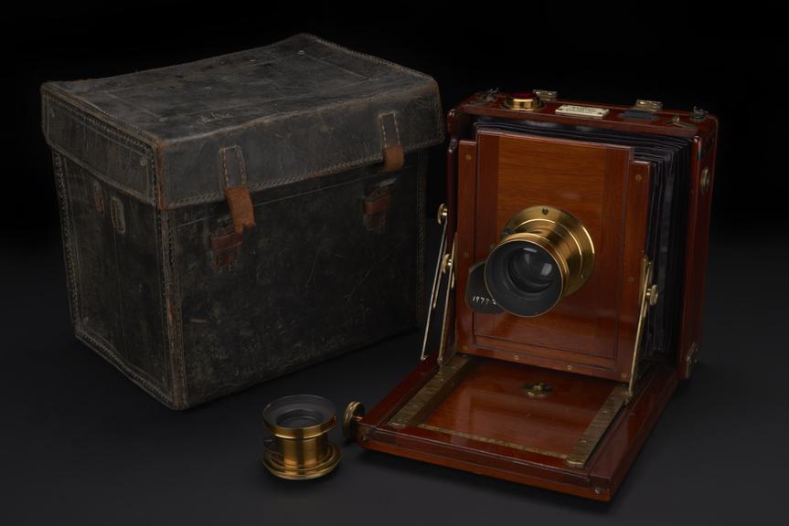 Ediswan Electric Room Heater | Science Museum Group Collection