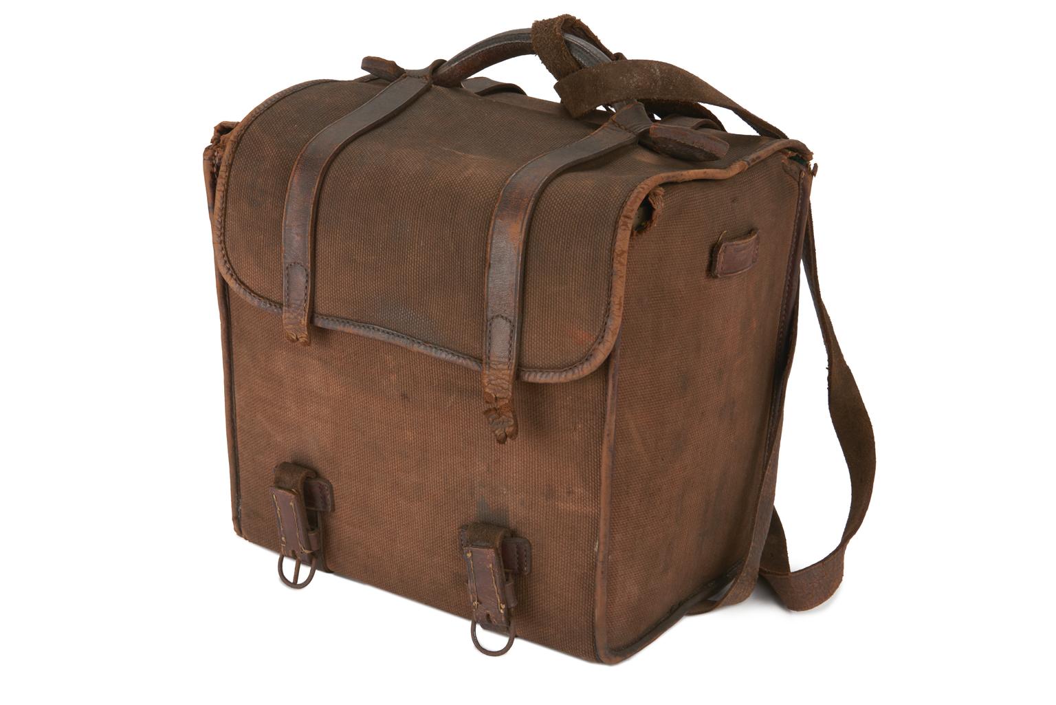 Billcliff Half-Plate Field Camera | Science Museum Group Collection