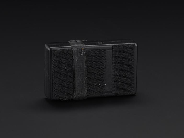 Signal processor for infrared cheek movement sensor | Science Museum ...