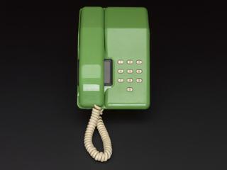 Viscount 9501R telephone, 1982-1983 | Science Museum Group Collection
