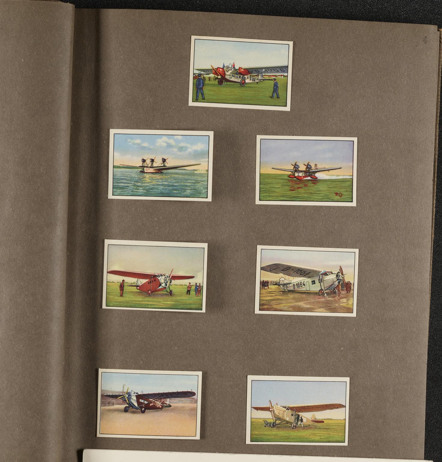 Collection of pictorial cards | Science Museum Group Collection