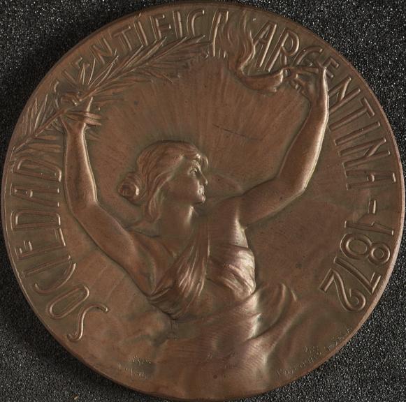 Circular copper medal to commemorate the Sociedad | Science Museum ...