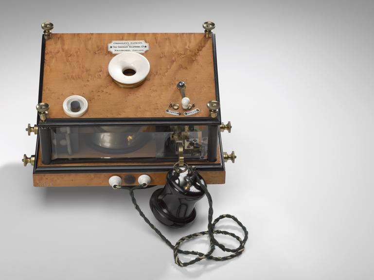 Crossley table telephone, 1879 | Science Museum Group Collection