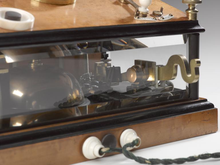 Crossley table telephone, 1879 | Science Museum Group Collection