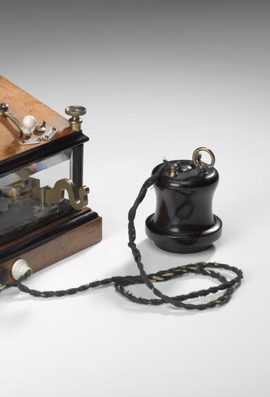 Crossley table telephone, 1879 | Science Museum Group Collection