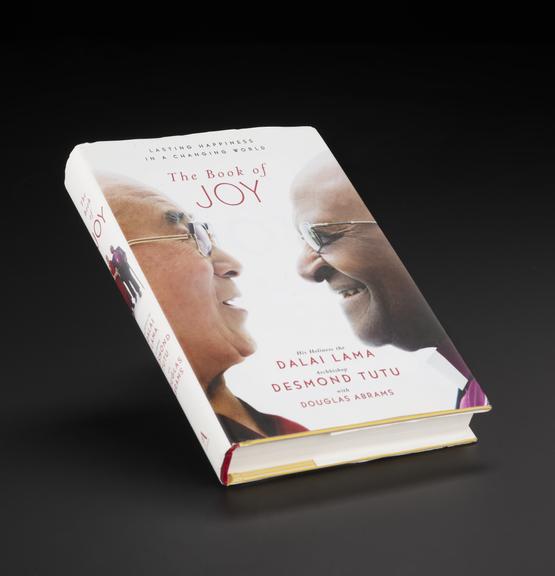 Book by the Dalai Lama and Desmond Tutu, gifted to Stephen Hawking ...