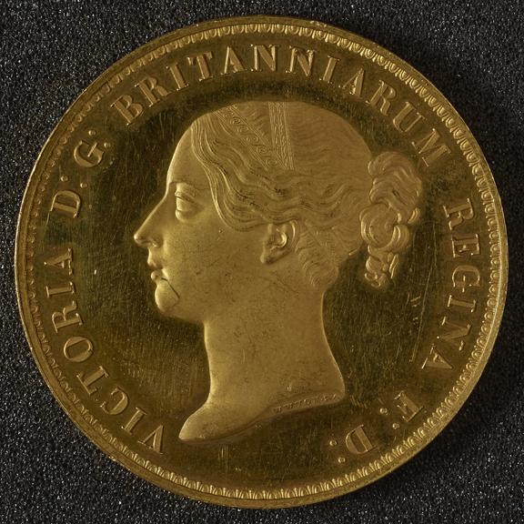 Five-Pound coin piece of Queen Victoria | Science Museum Group Collection