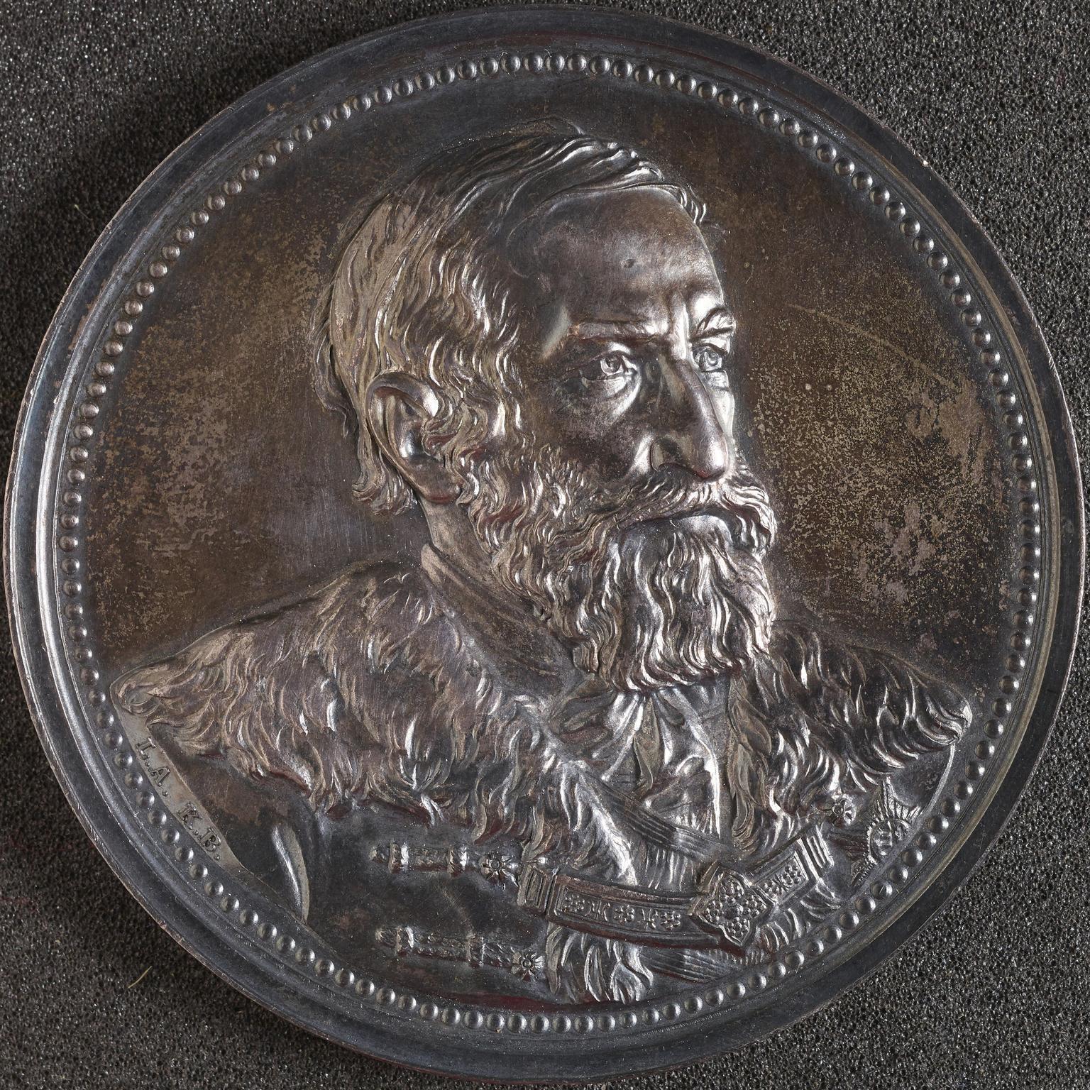 Circular silver medal | Science Museum Group Collection