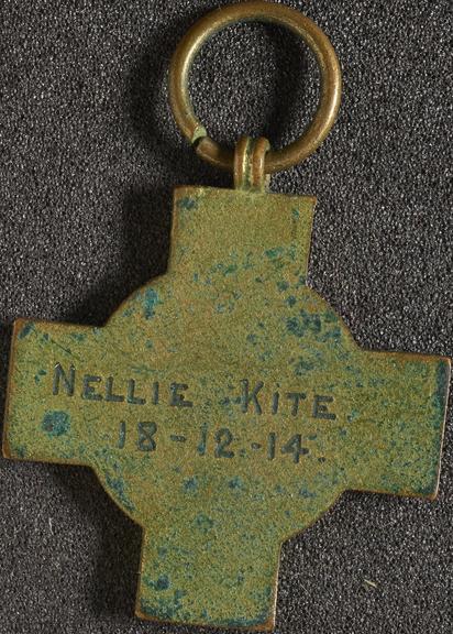 London County Council medal for 'First Aid' | Science Museum Group ...