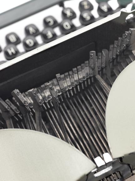 Imperial Model 66 typewriter, 1957-1960 | Science Museum Group Collection