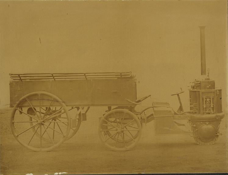 Perkins steam carriage | Science Museum Group Collection