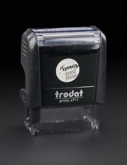 Stamp that prints "“Right thumb-print of S.W. Hawking witnessed by ...